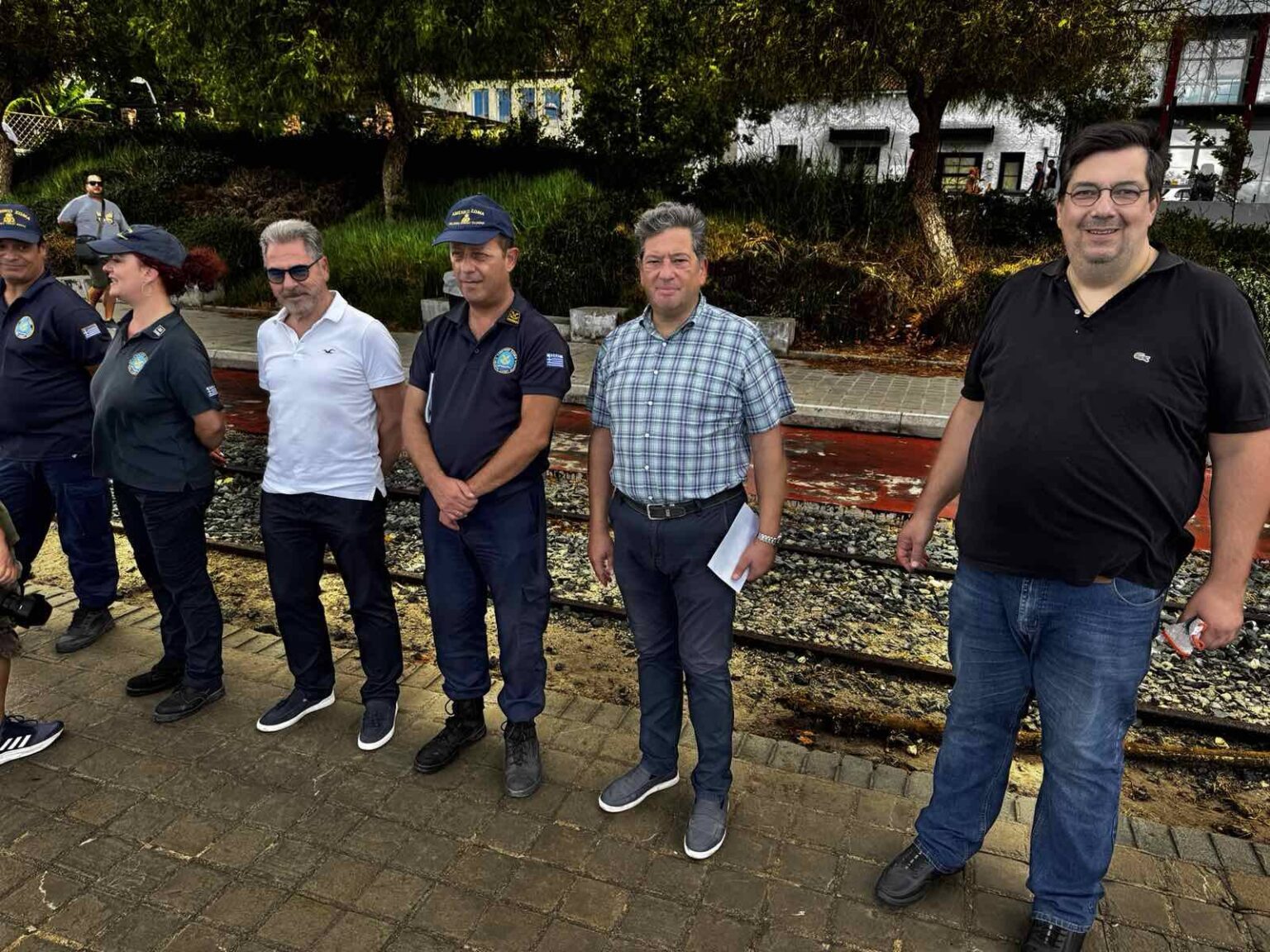 Αίγιο: Δείτε φωτογραφίες από τον καθαρισμό του βυθού στην παραλία ...